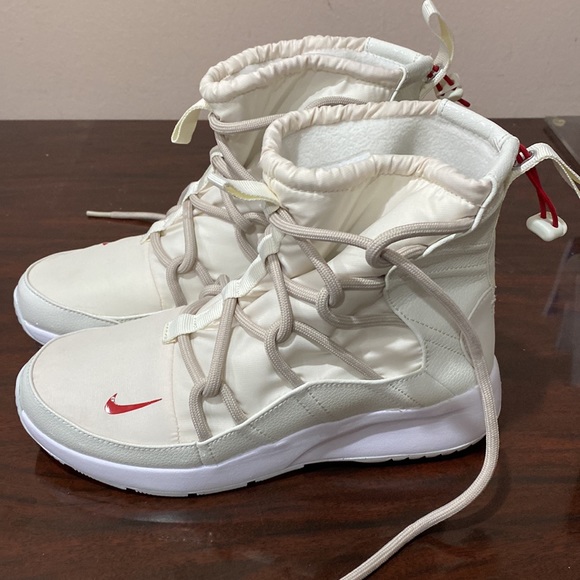Nike | Shoes | Nwt Nike Tanjun Phantom Gym Red Desert Sand High Rise ...